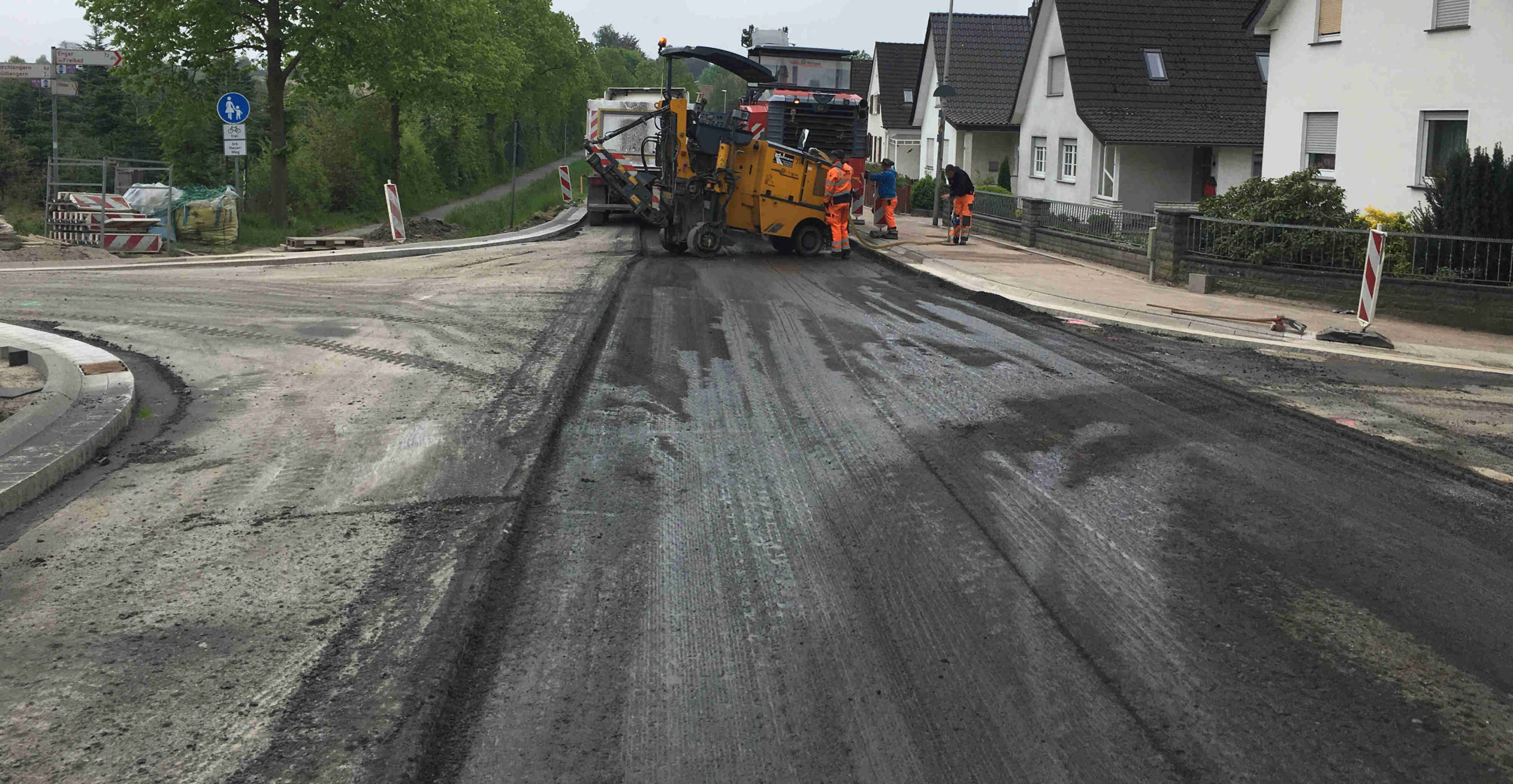 Asphaltfräsen werden heute fertig - Baustellentagebuch Maschstrasse ...